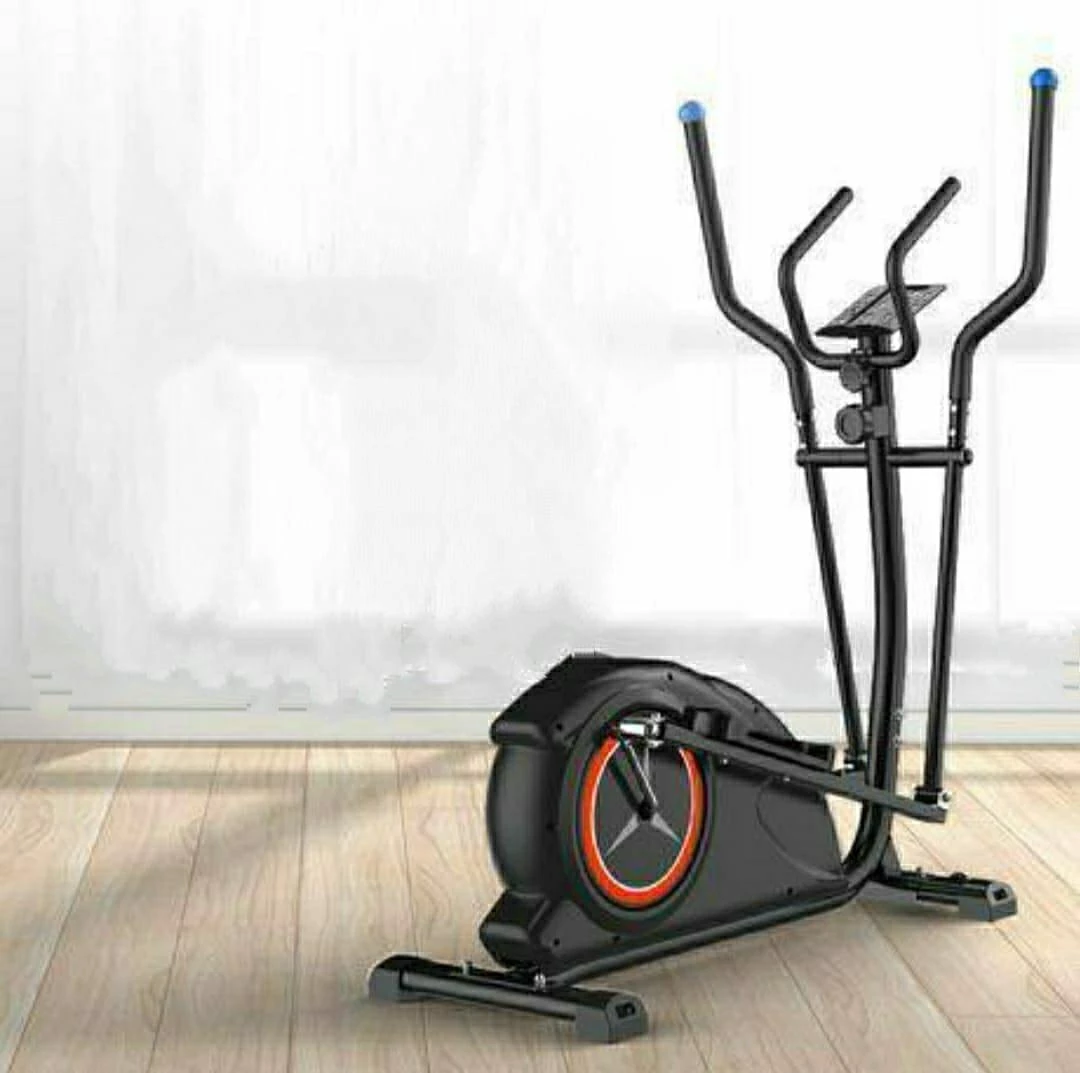 אליפטיקל ללא כיסא דגם Revo 500 מבית Pacifix